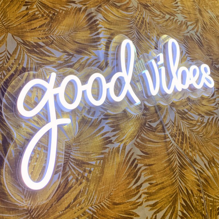 Good Vibes LED neon sign | Noalux | LED neon signs ⚡
